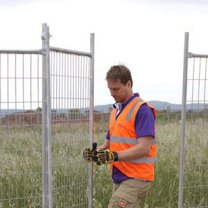 Smart Pedestrian Gate for Temporary Fencing | 1150 x 2100mm